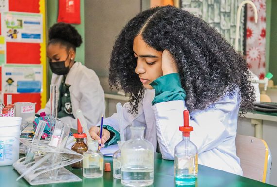 Science Lab – KISU